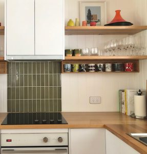 How to Tile a Splashback – Bondall